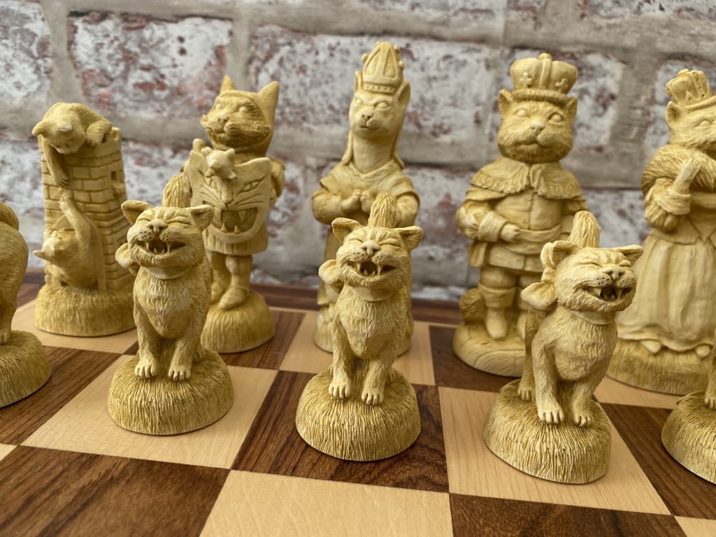 Berkeley Chess Ltd - Cats and Dogs - BROWN - ChessBaron Chess Sets ...
