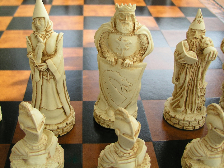 Large King Arthur Chess Set - ChessBaron Chess Sets - 01278 426100