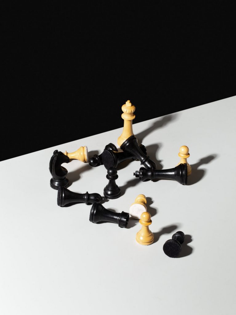 Official FIDE World Championship Chess Set - Club Size - ChessBaron Chess Sets - 01278 426100