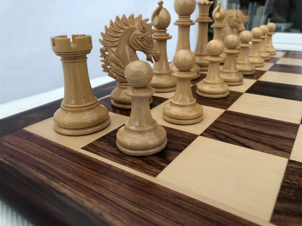 The Budapest Chess Set in Bud Rosewood - ChessBaron Chess Sets - 01278 ...