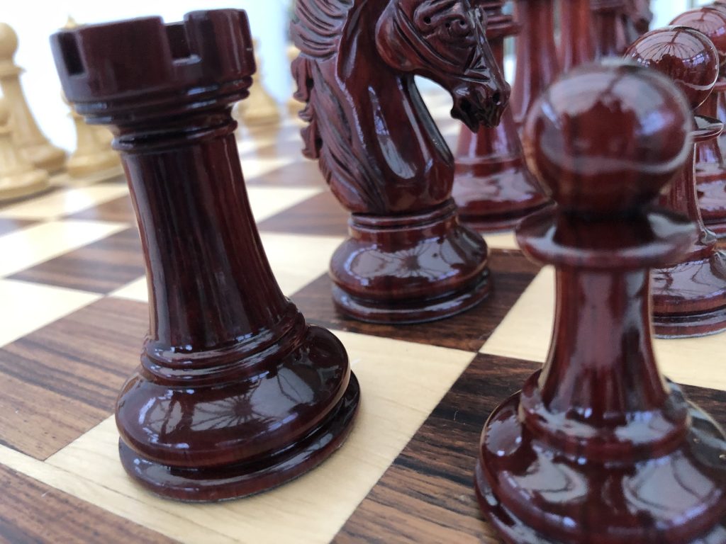 The Budapest Chess Set in Bud Rosewood - ChessBaron Chess Sets - 01278 ...