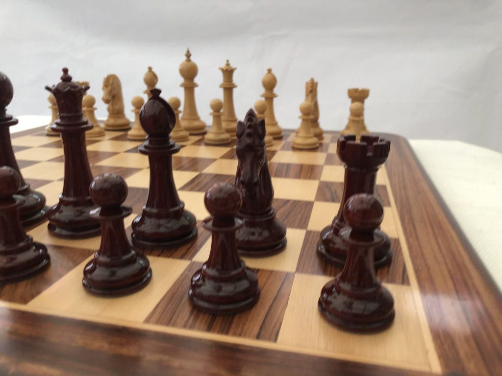 The Budapest Chess Set in Bud Rosewood - ChessBaron Chess Sets - 01278 ...
