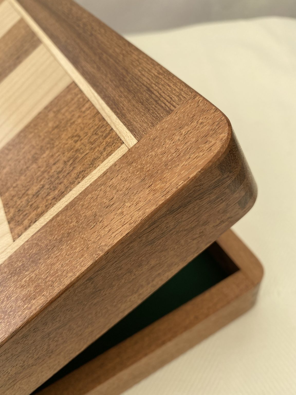 Full Size Acacia Chess Board and Case Combined - ChessBaron Chess Sets ...