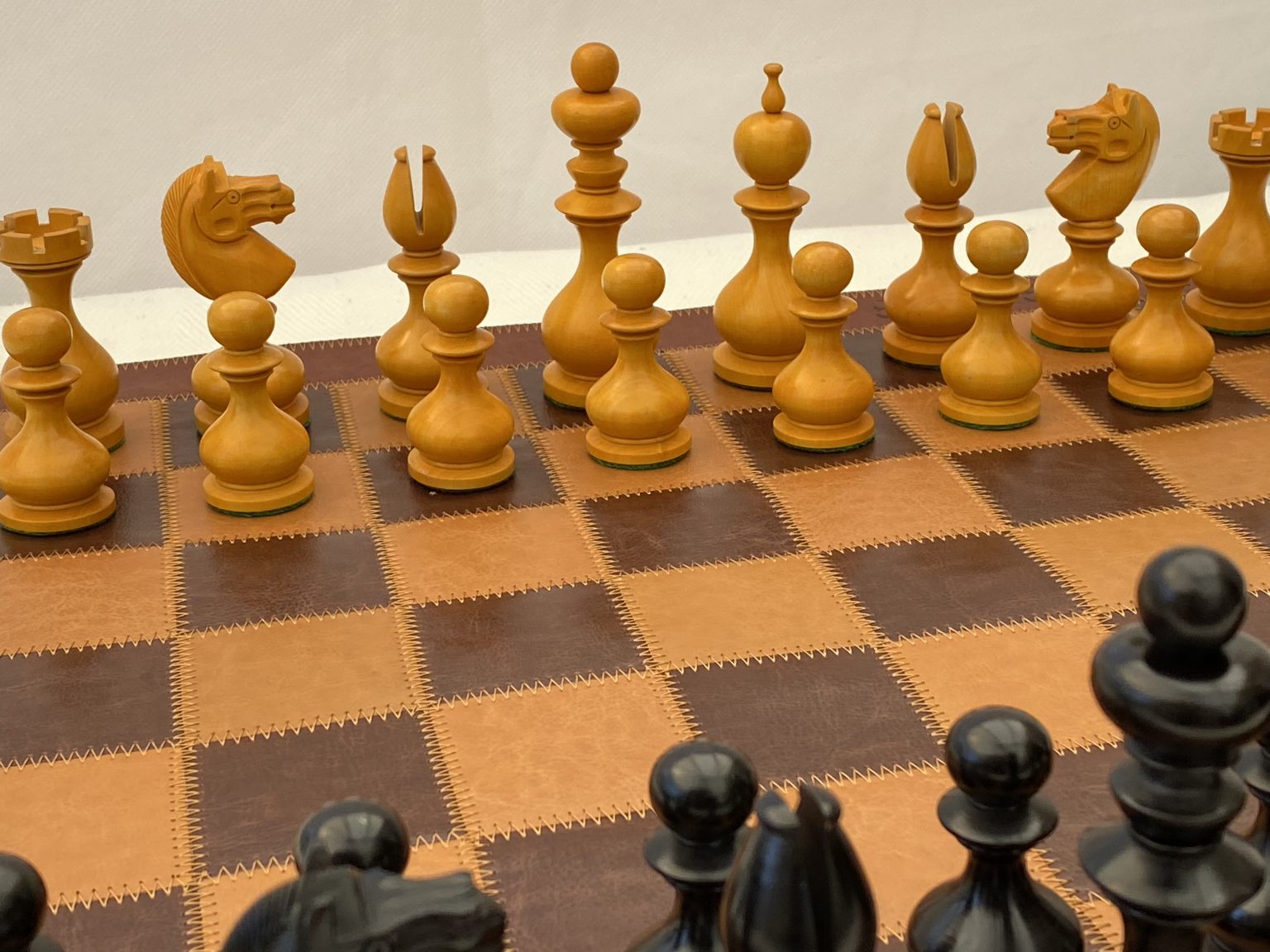 The Antiqued Dublin Double Weighted Chess Set - ChessBaron Chess Sets ...