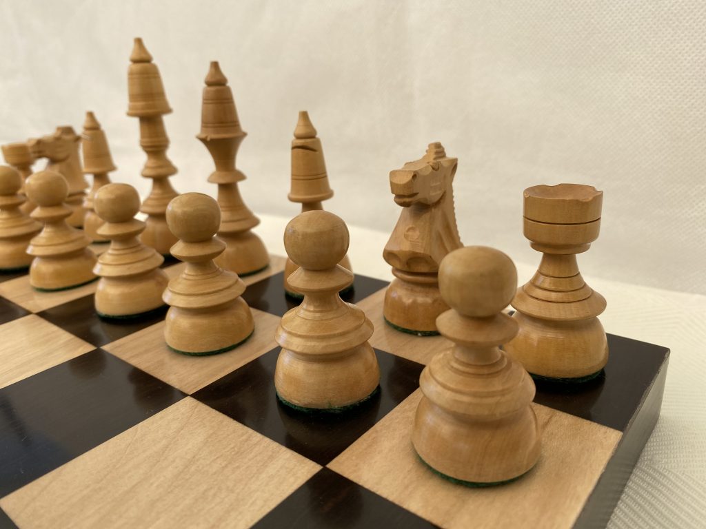 The Mandarin Weighted Ebonised Chess Set - ChessBaron Chess Sets ...